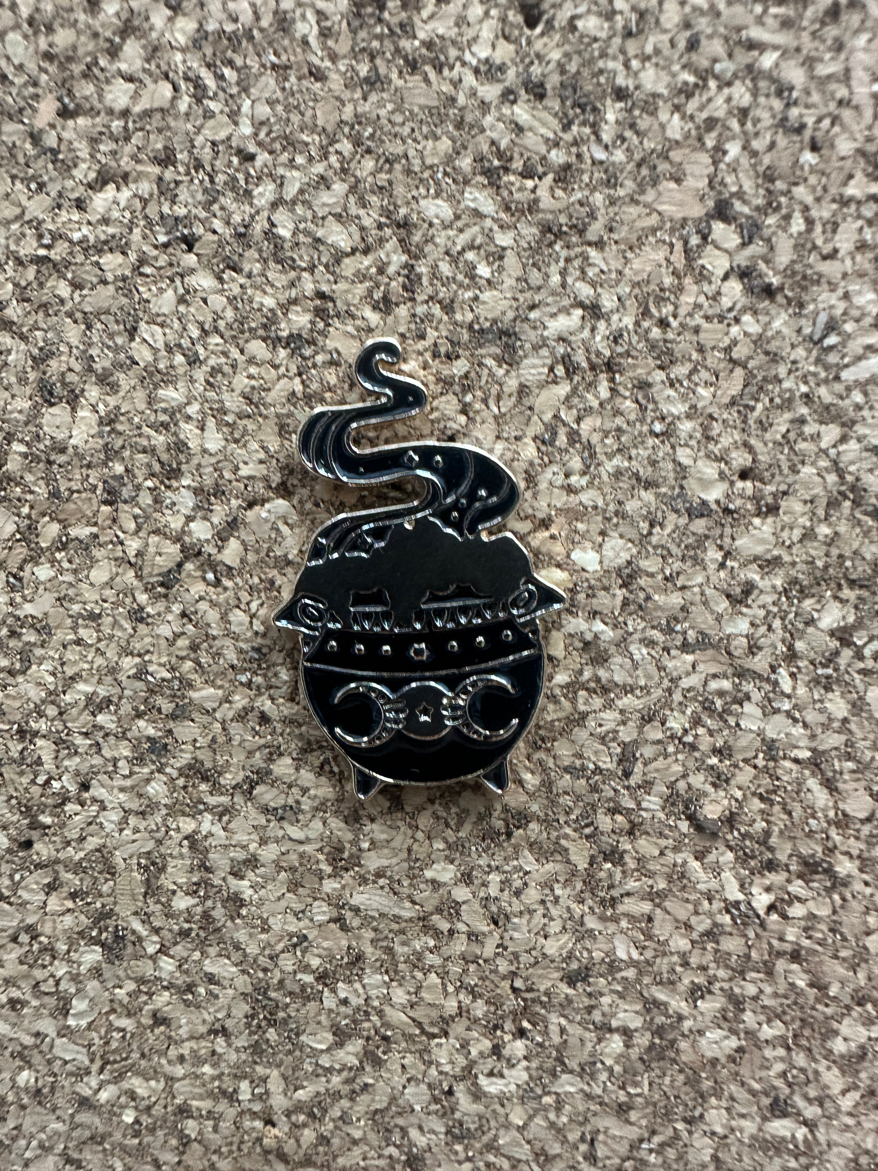 Black Lunar Cauldron Pin Badge – Kawaii Killmonster